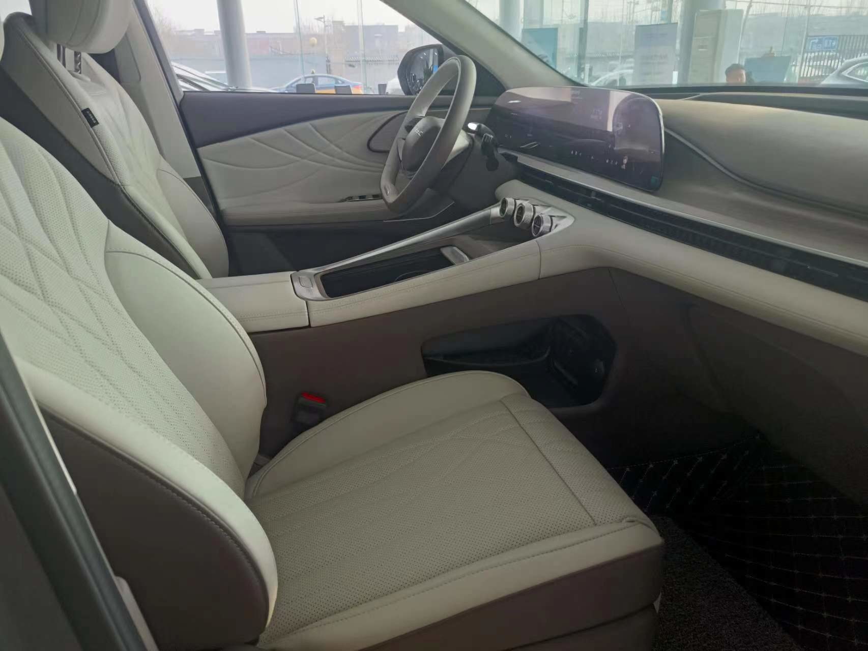 Energy Vehicles 2024 Exeed Yao Guang CDM 4 Door 5 Seat for Sustainable ...